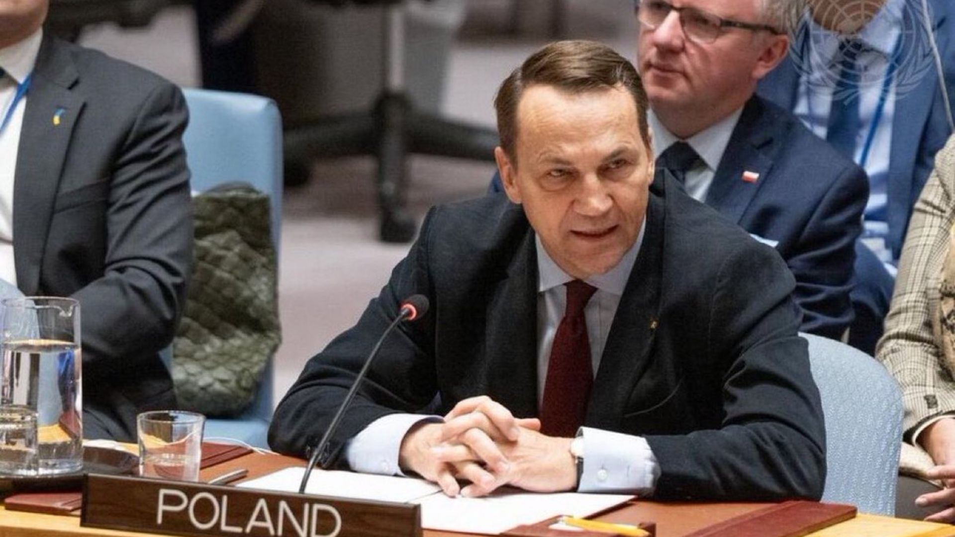 “O império russo não será reconstruído. Vocês foram avisados”, diz chanceler da Polônia